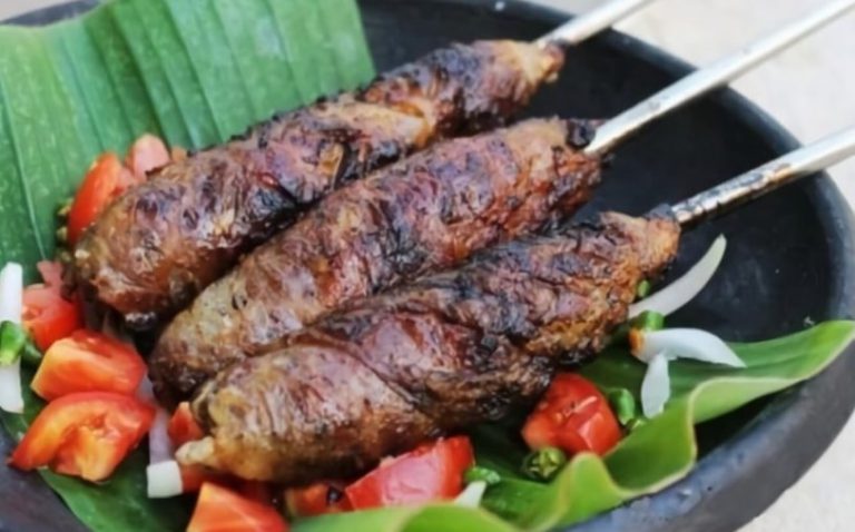 Resep Sate Buntel Khas Solo yang Enaknya Tiada Tandingnya!