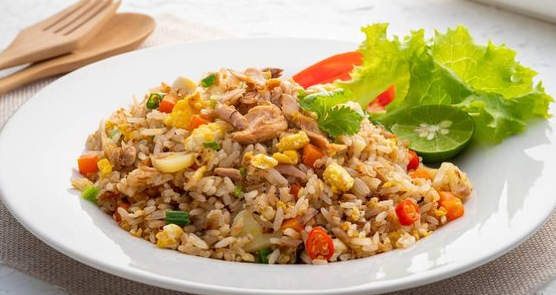 Resep Nasi Goreng Tuna yang Enak dan Mudah Untuk Sarapan
